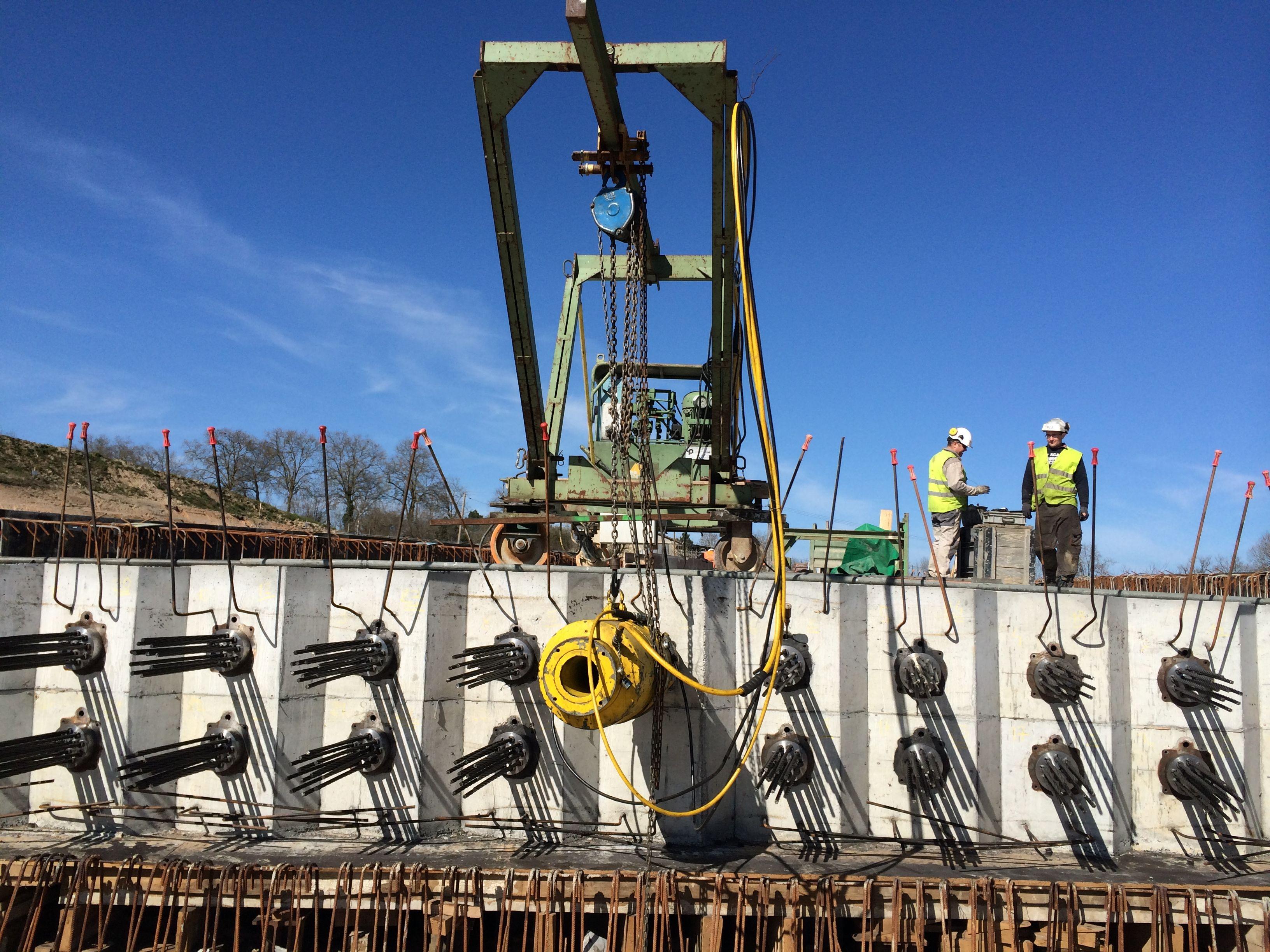 Opération de précontrainte - Baudin Chateauneuf
