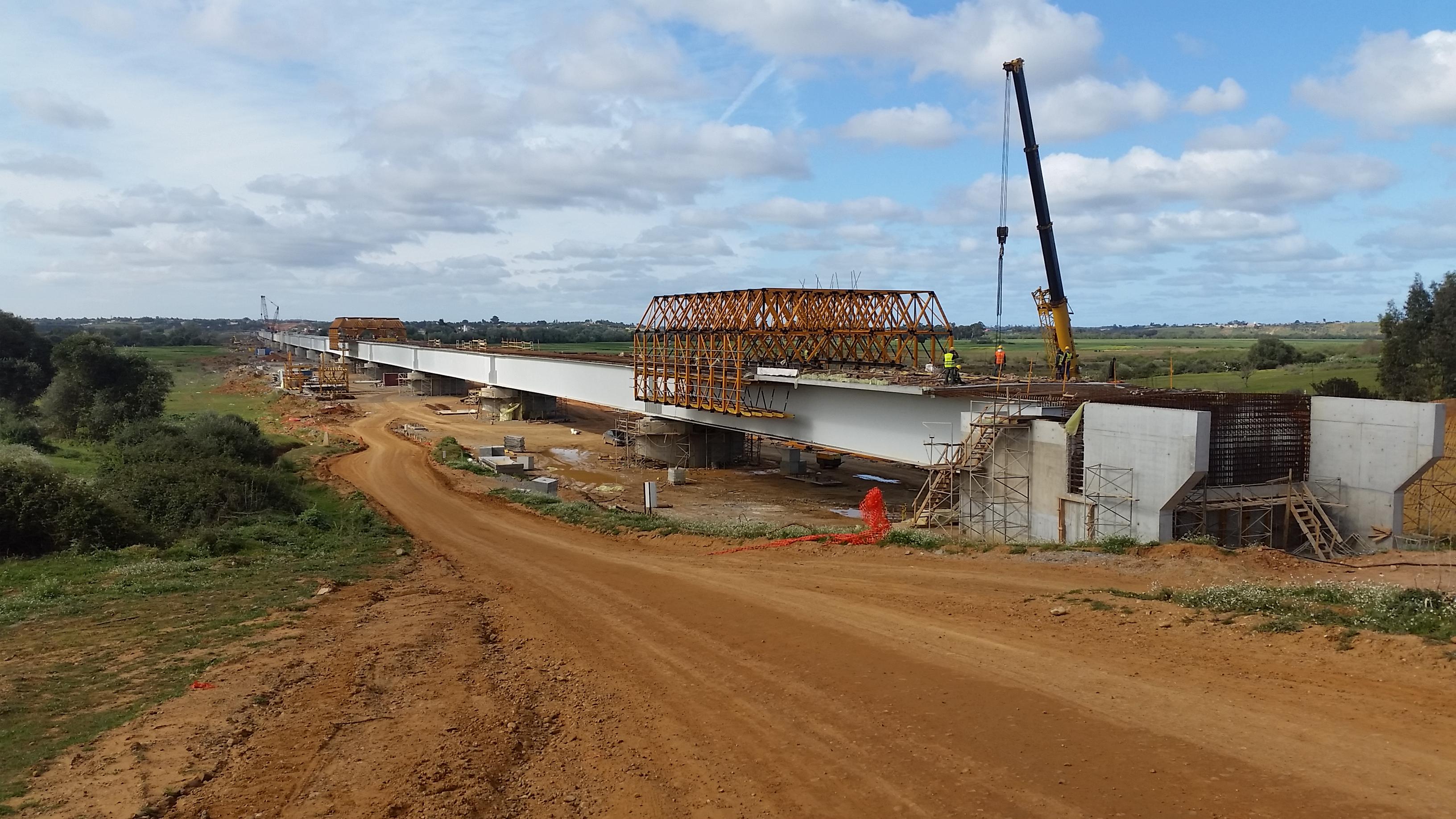 Viaduc de Loukkos - Ligne LGV Tanger/Kenitra - MAROC - Baudin Chateauneuf